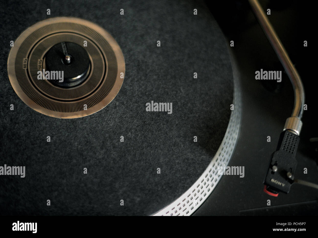 old Sony record player (27/10/2005 Stock Photo - Alamy