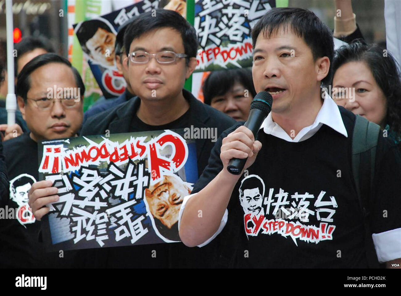 James wu hi-res stock photography and images - Alamy