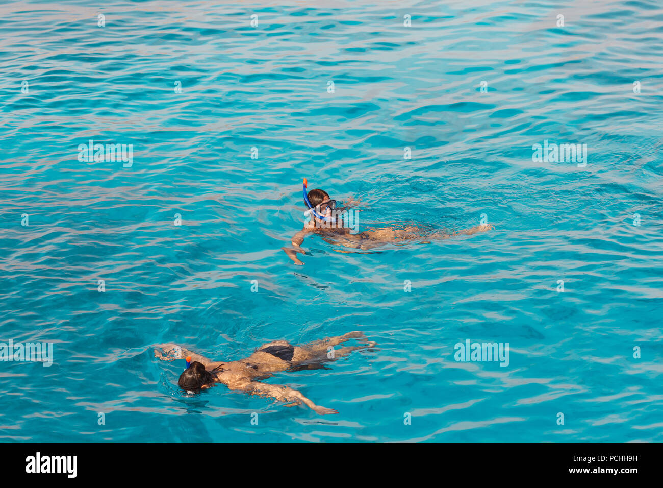 Swim in the ocean hi-res stock photography and images - Alamy
