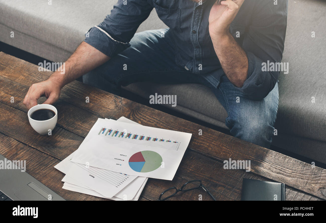 Workstation at home hi-res stock photography and images - Alamy