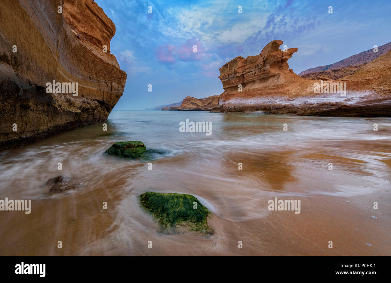 Bushehr hi-res stock photography and images - Alamy