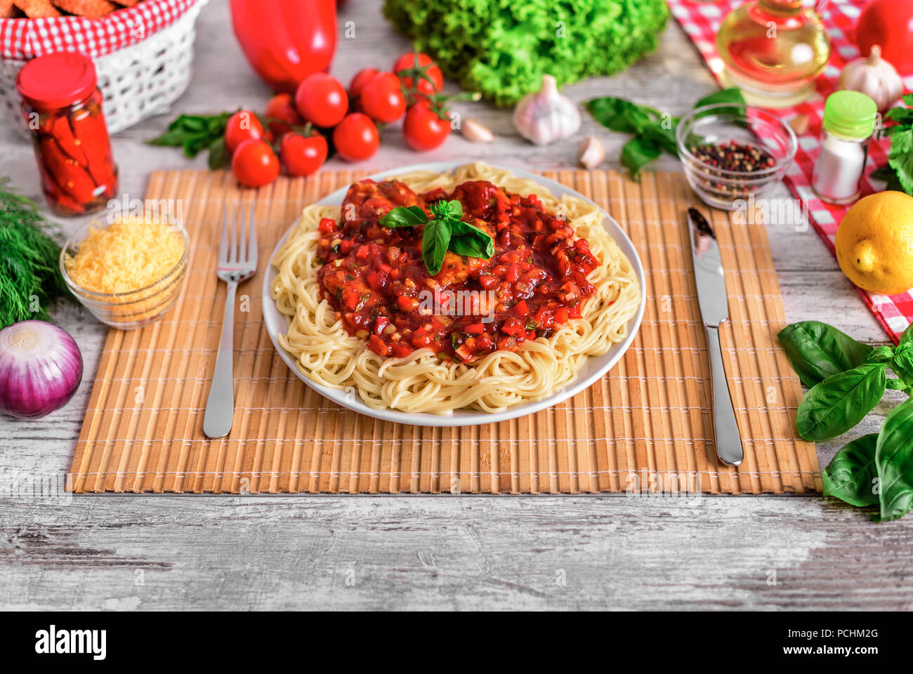 Dinner plate size hi-res stock photography and images - Alamy