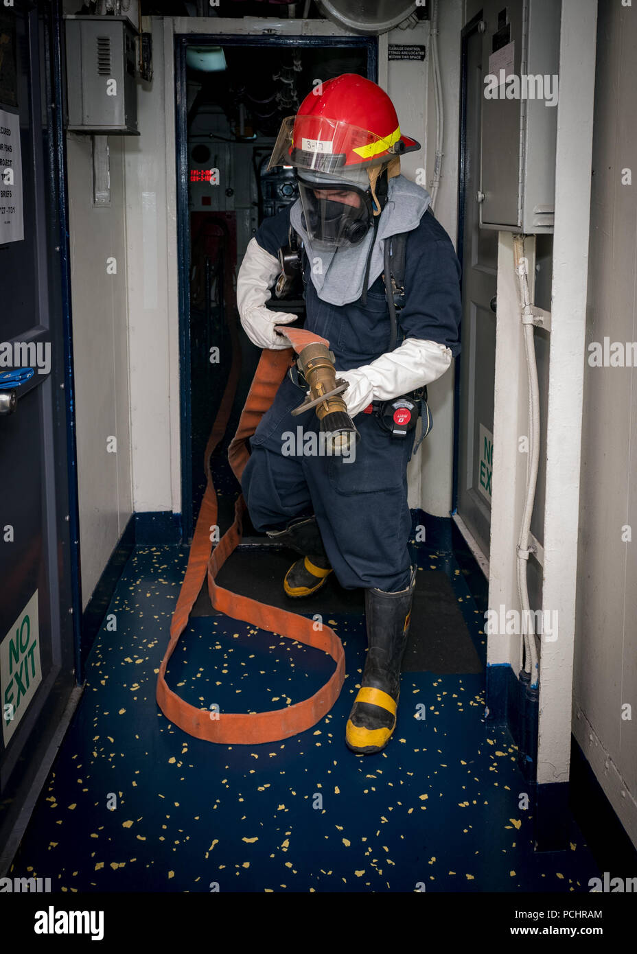 180728-N-WE240-0067 PACIFIC OCEAN (July 28, 2018) Machinist’s Mate ...