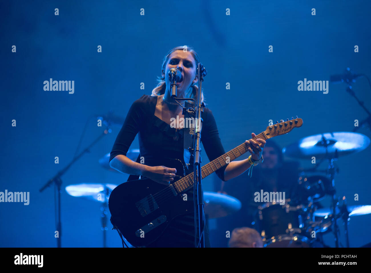 Wolf alice band hi-res stock photography and images - Alamy