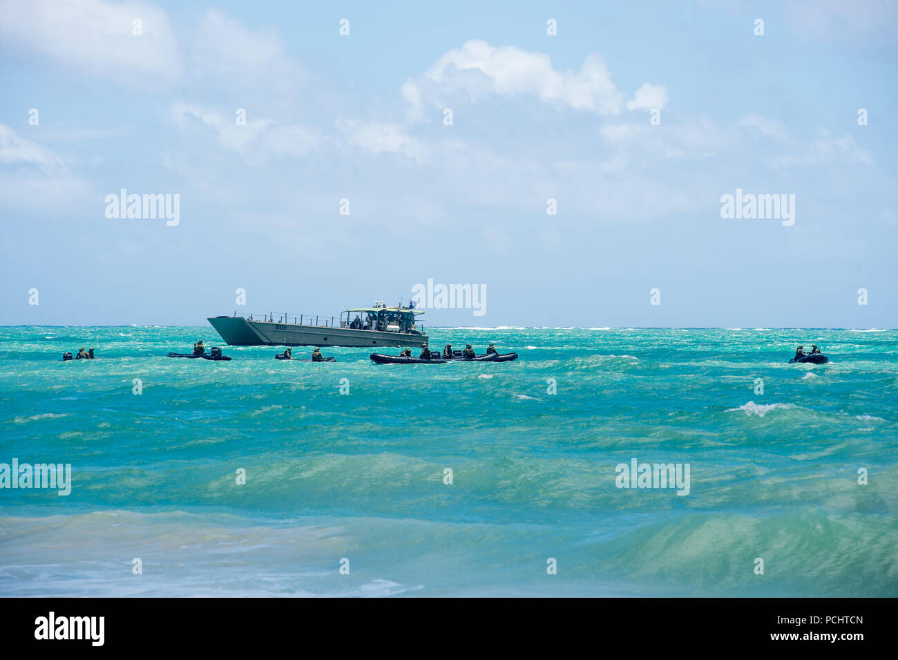 180728-N-VR594-1216 MARINE CORPS TRAINING AREA BELLOWS, Hawaii (July 28 ...