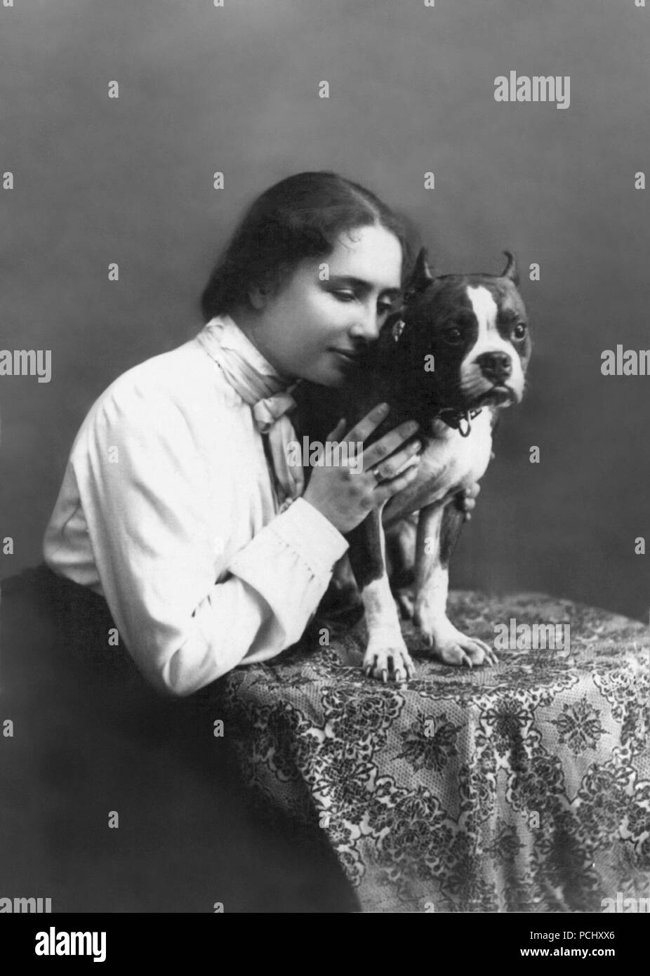 Helen keller hi-res stock photography and images - Alamy