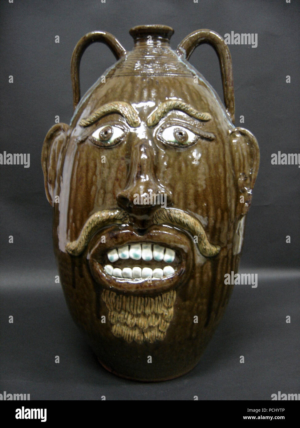 Albert Hodge - 5 Gallon Face Jug Stock Photo - Alamy