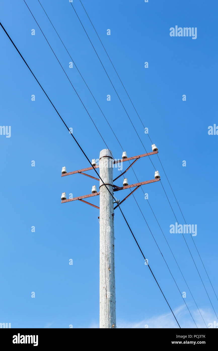 View from below telephone wire hi-res stock photography and images - Alamy