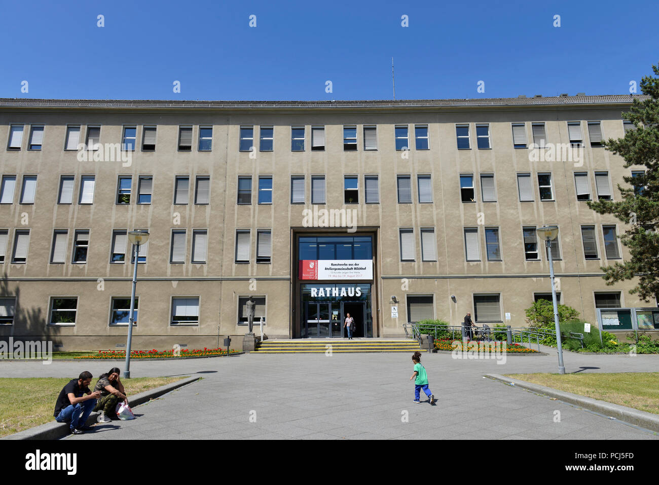 Reinickendorf town hall hi-res stock photography and images - Alamy