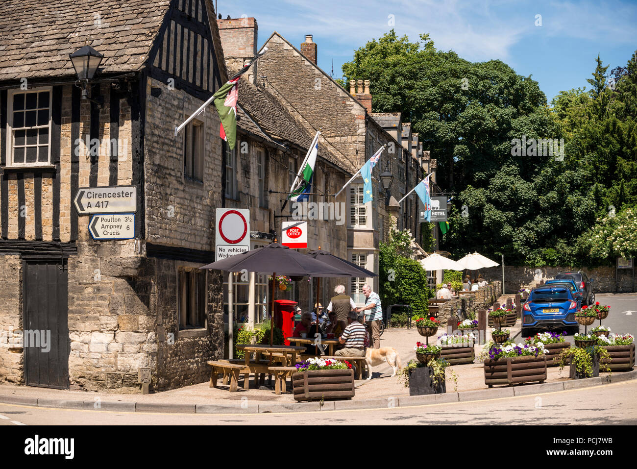 Fairford cotswolds hi-res stock photography and images - Alamy