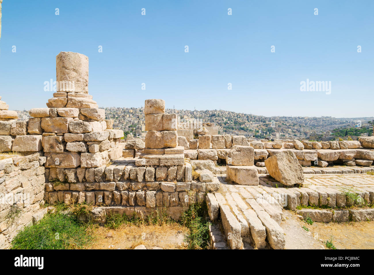 Jordan hill temple hi-res stock photography and images - Alamy