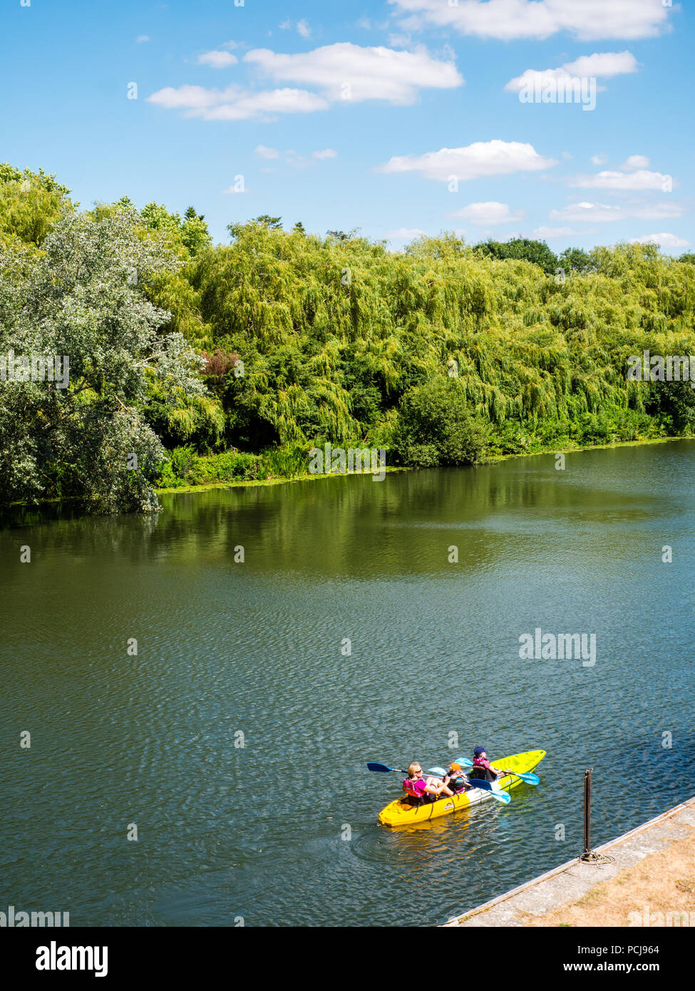 Shillingford thames hi-res stock photography and images - Alamy