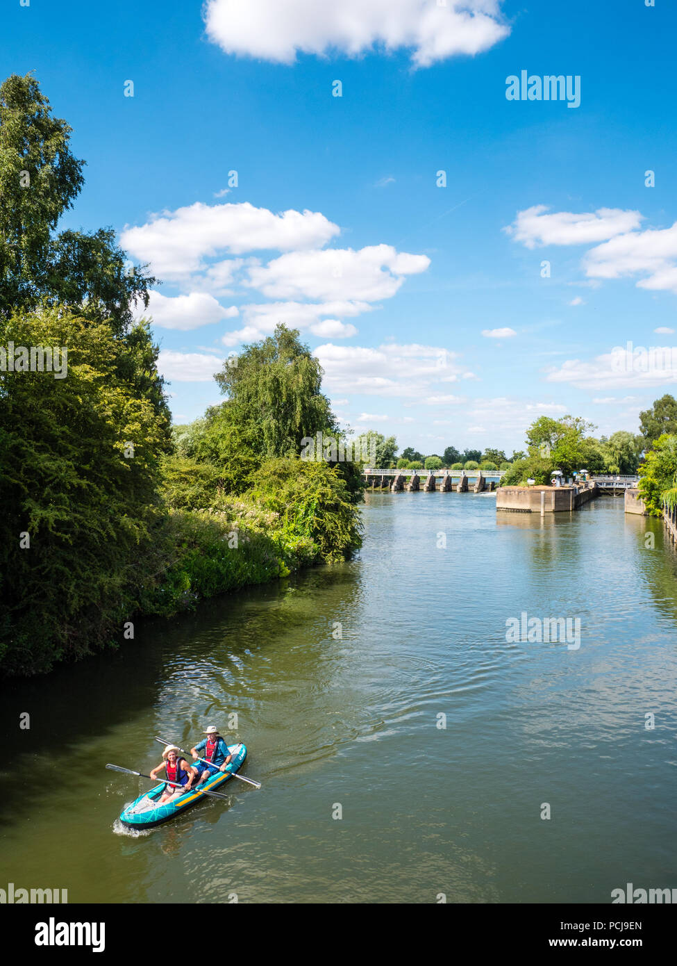 Dorchester on thames hi-res stock photography and images - Alamy