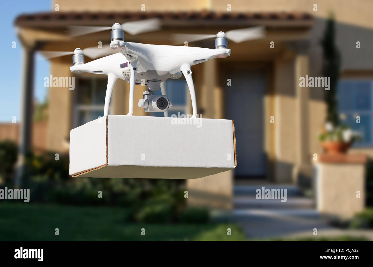 Drone video of homes hi-res stock photography and images - Alamy