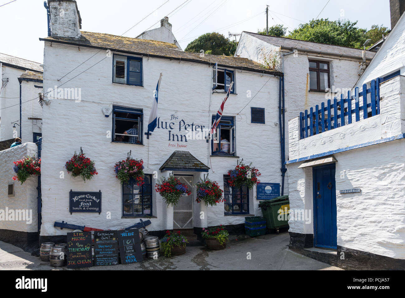 The Blue Peter Inn, Polperro, Cornwall, England, UK Stock Photo - Alamy