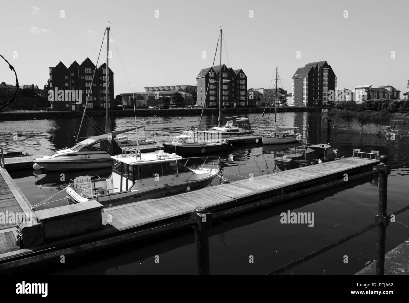 Ayr harbour Black and White Stock Photos & Images - Alamy