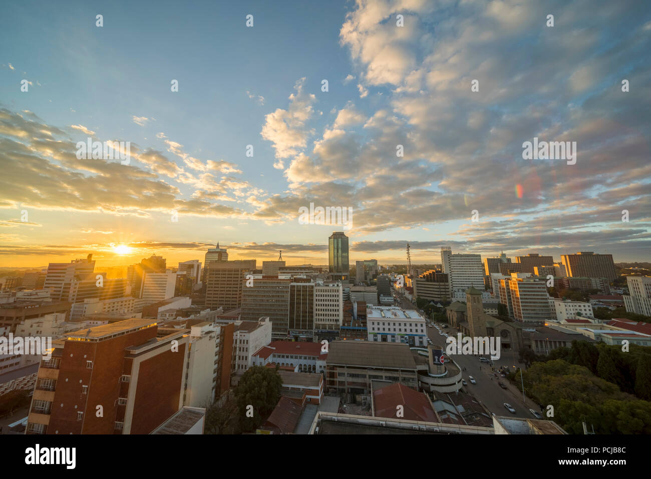 Harare sunset hi-res stock photography and images - Alamy