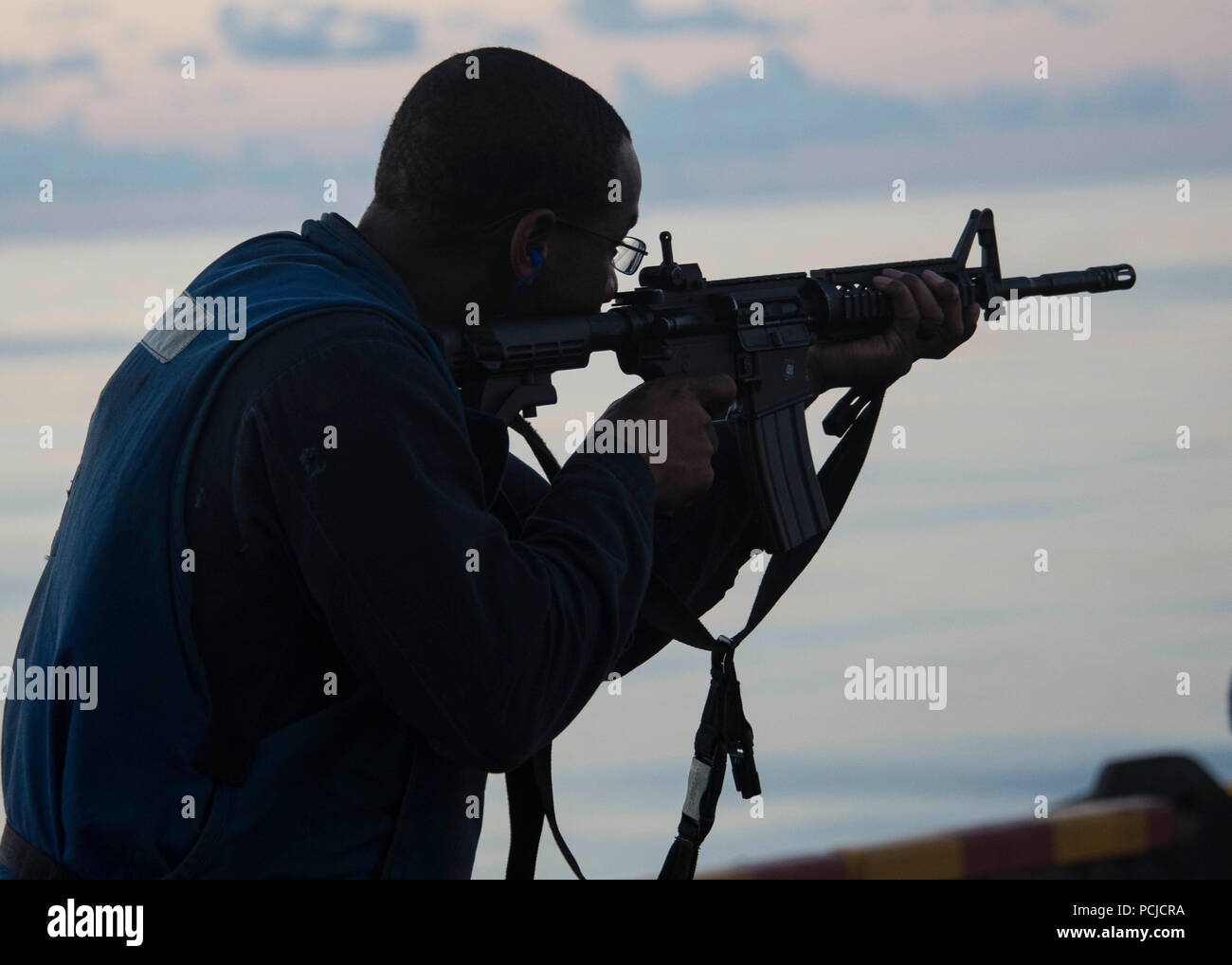Shipboard carbine live fire hi-res stock photography and images - Alamy