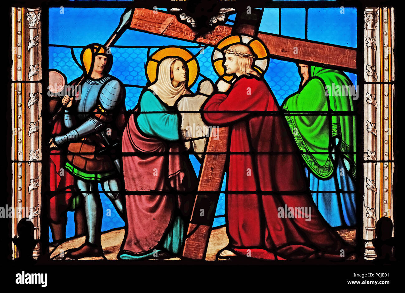 6th Stations of the Cross, Veronica wipes the face of Jesus, stained ...