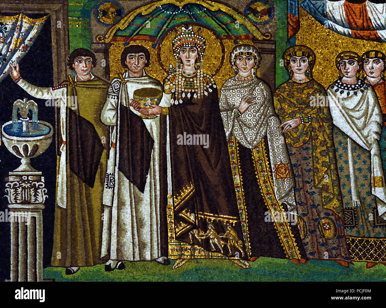 Byzantine Empress Theodora. Byzantine mosaics in the Basilica of San ...