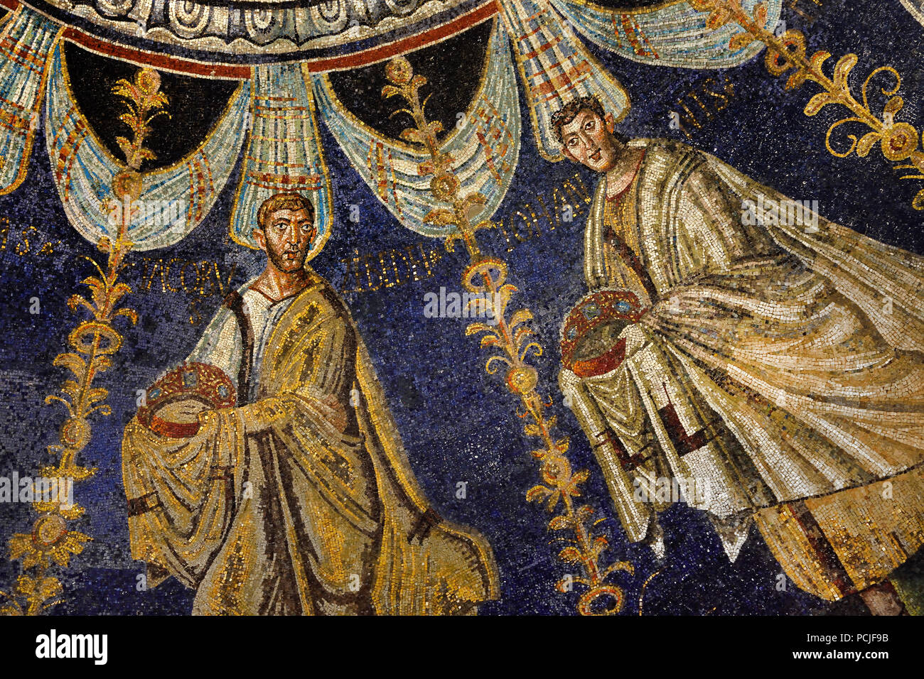 Neonian Baptistery in Ravenna - Mosaics ( late Roman and Byzantine ...
