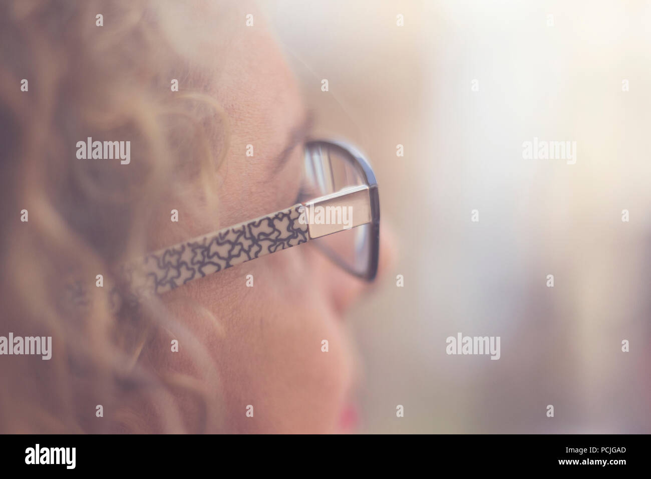 Spectacles close up hi-res stock photography and images - Alamy