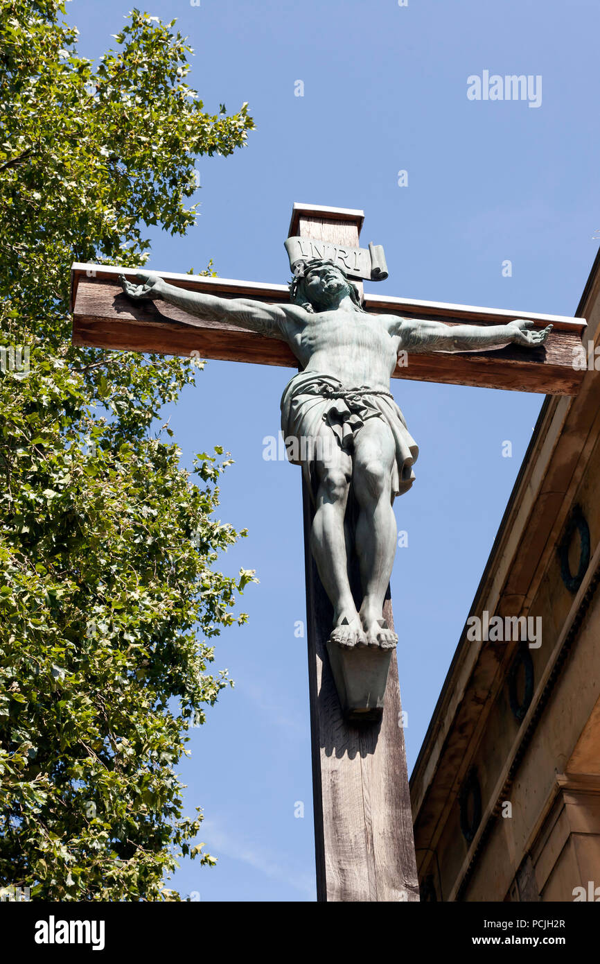Jesus depicting the crucifixion church hi-res stock photography and ...