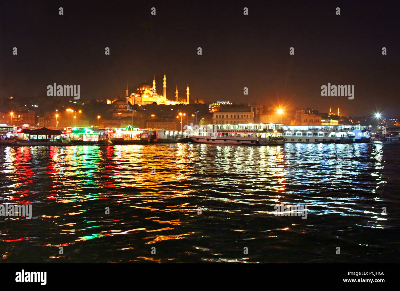 Istanbul Turkey at night - architecture travel background Stock Photo ...