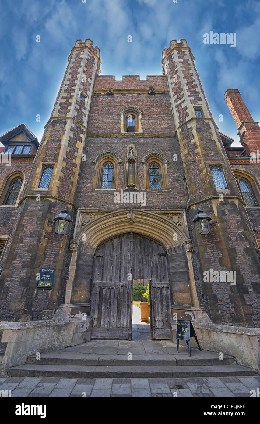 Queens college cambridge hi-res stock photography and images - Alamy
