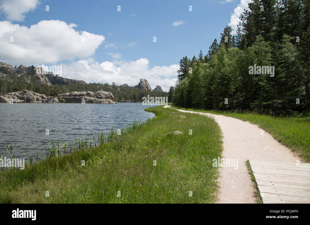 Lake sylvan walk hi-res stock photography and images - Alamy