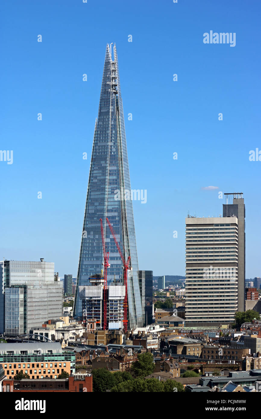 Blue skies at the Shard skyscraper in Central London Stock Photo - Alamy