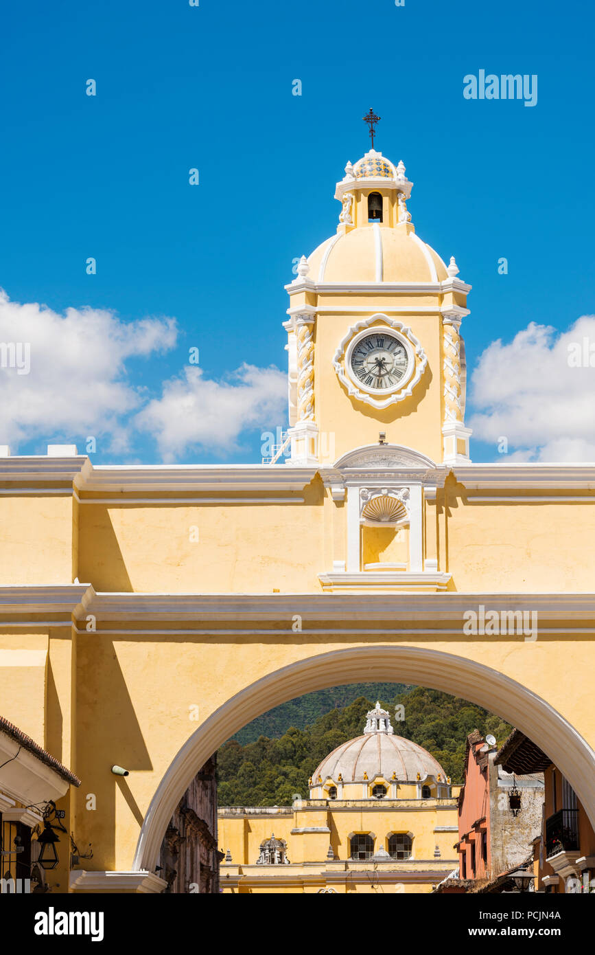 The Arco de Santa Catalina clock tower in Antigua, Guatemala in Central ...