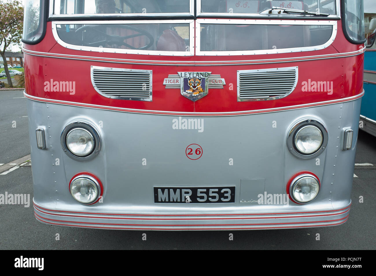 Classic bus uk hi-res stock photography and images - Alamy