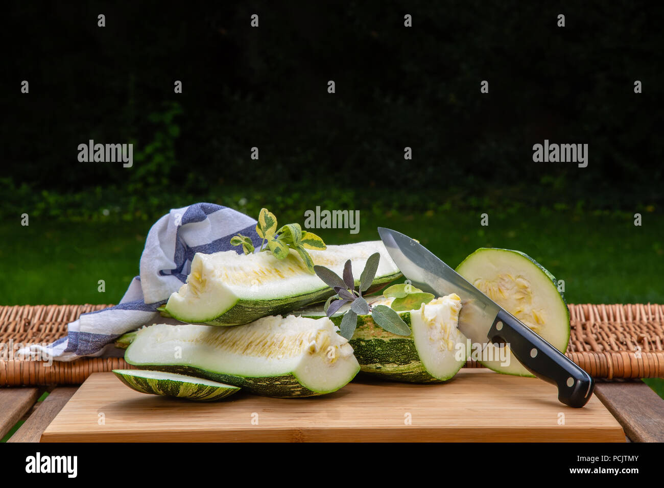 Large courgette zucchini hi-res stock photography and images - Alamy