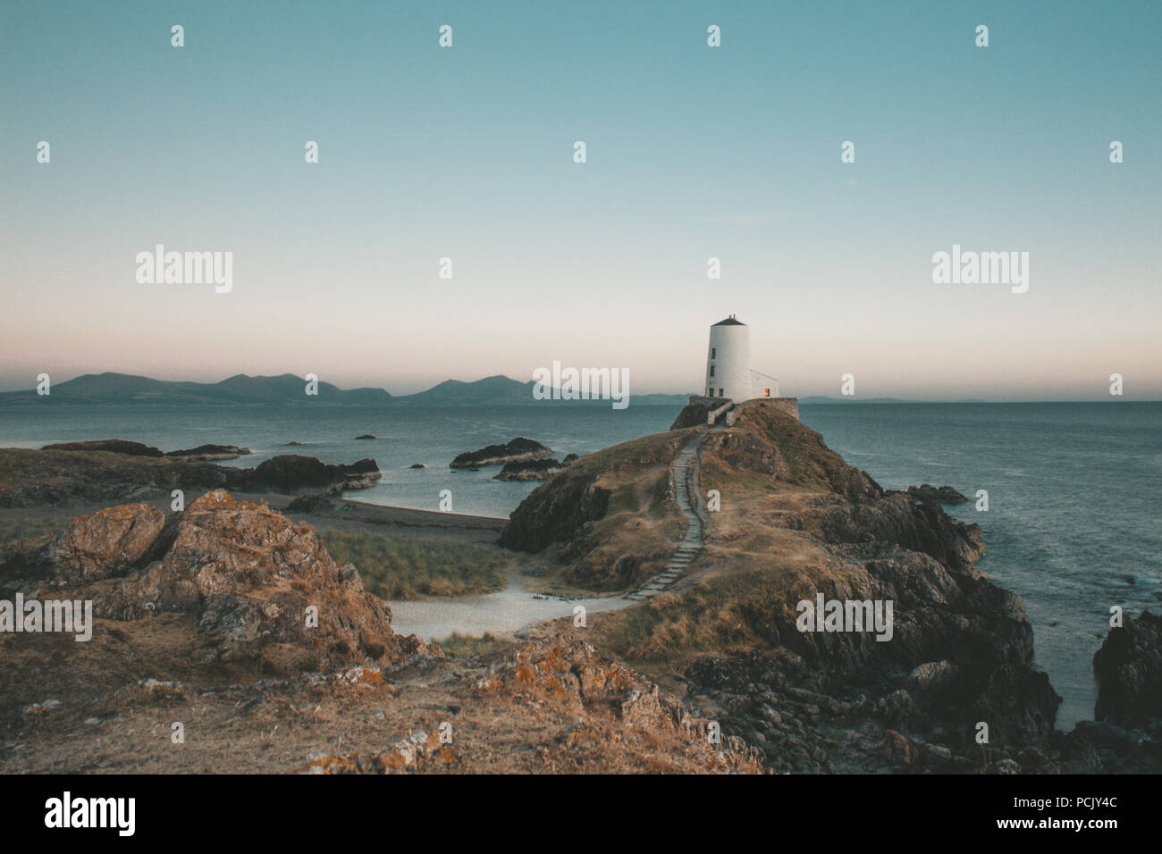 Tywyn niwbwrch newborough warren hi-res stock photography and images ...
