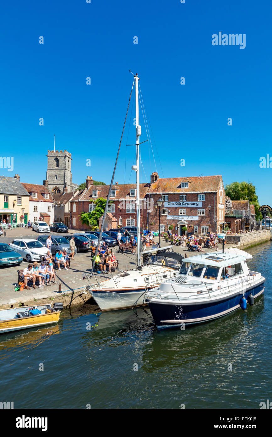 River frome hi-res stock photography and images - Alamy