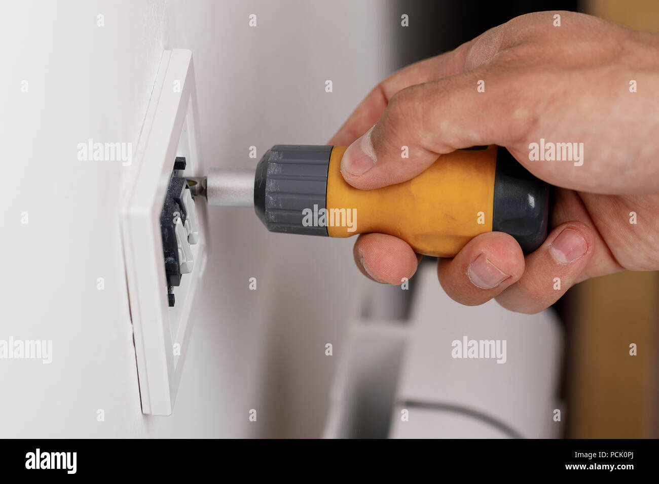 Installing light switch hi-res stock photography and images - Alamy