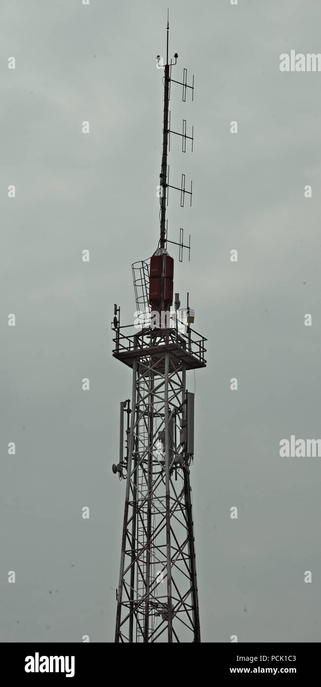 Radio Transmission Tower Stock Photos & Radio Transmission Tower Stock ...
