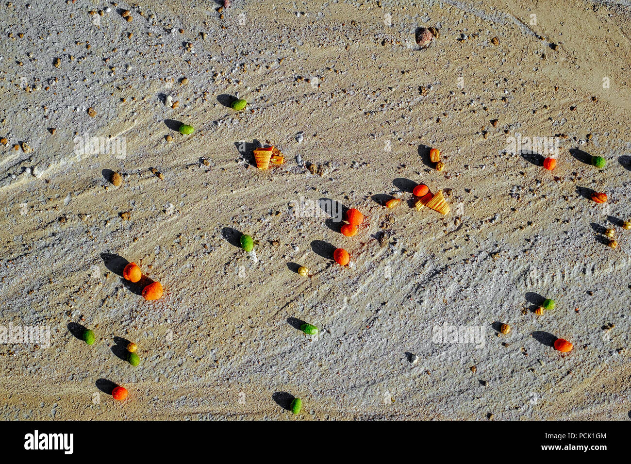 Sand colored powder hi-res stock photography and images - Alamy