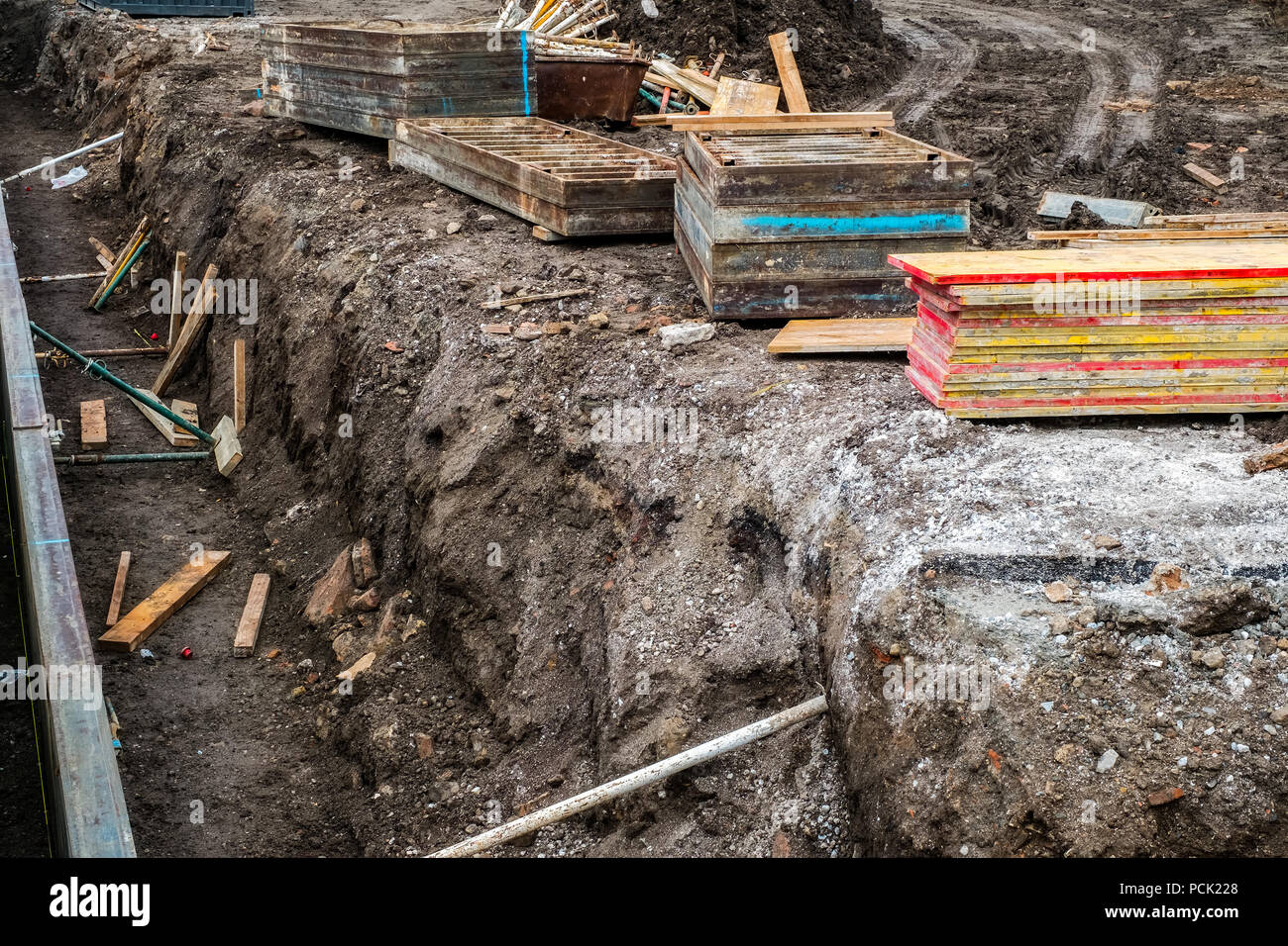 empty construction site Stock Photo - Alamy