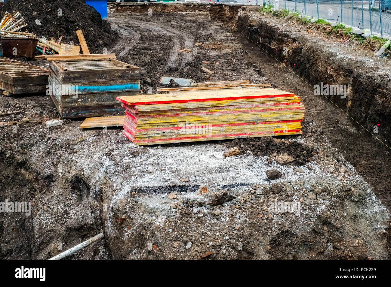 empty construction site Stock Photo - Alamy