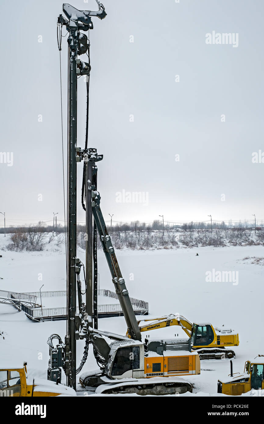 Backfill compaction hi-res stock photography and images - Alamy