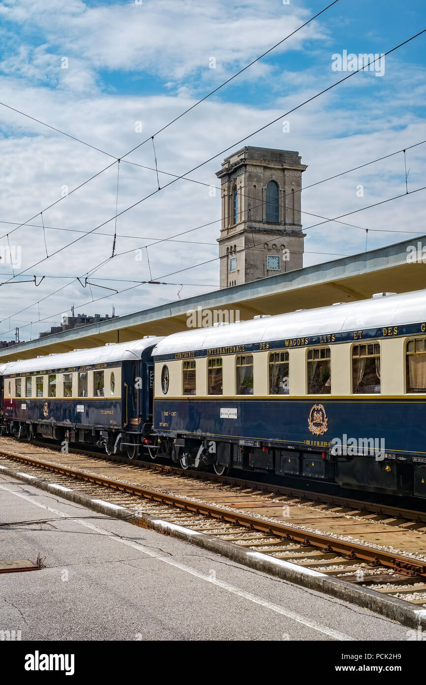 Orient express train hi-res stock photography and images - Alamy