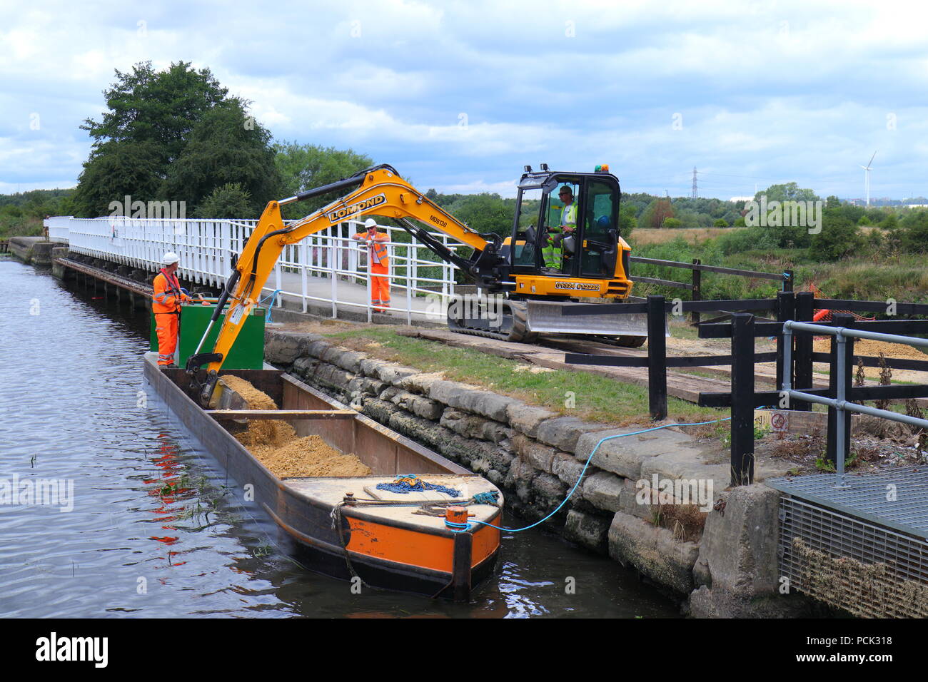 Ongoing construction works hi-res stock photography and images - Alamy