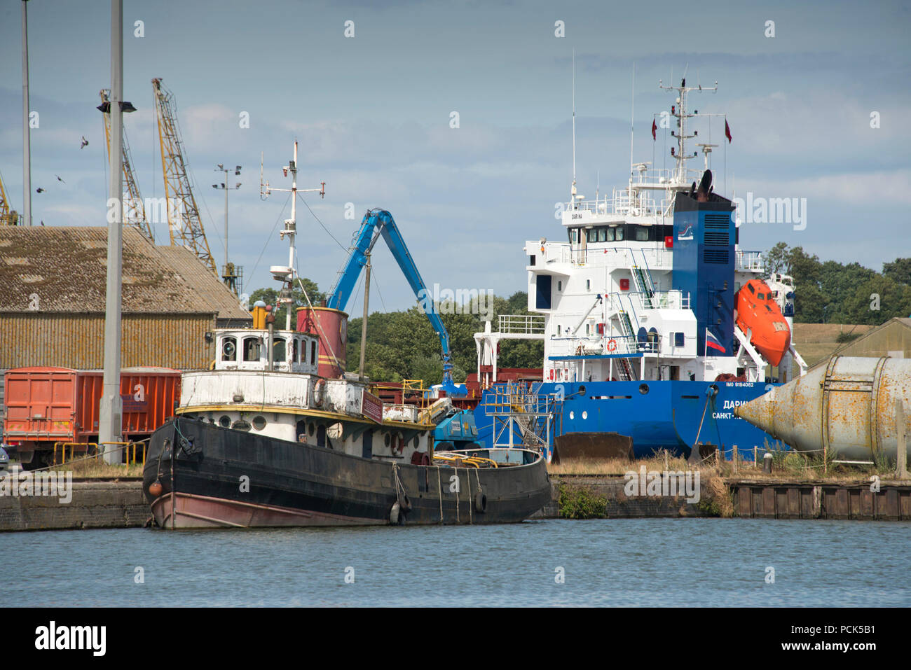 Sharpness Docks,Gloucestershire,UK on the Gloucester to Sharpness Canal ...