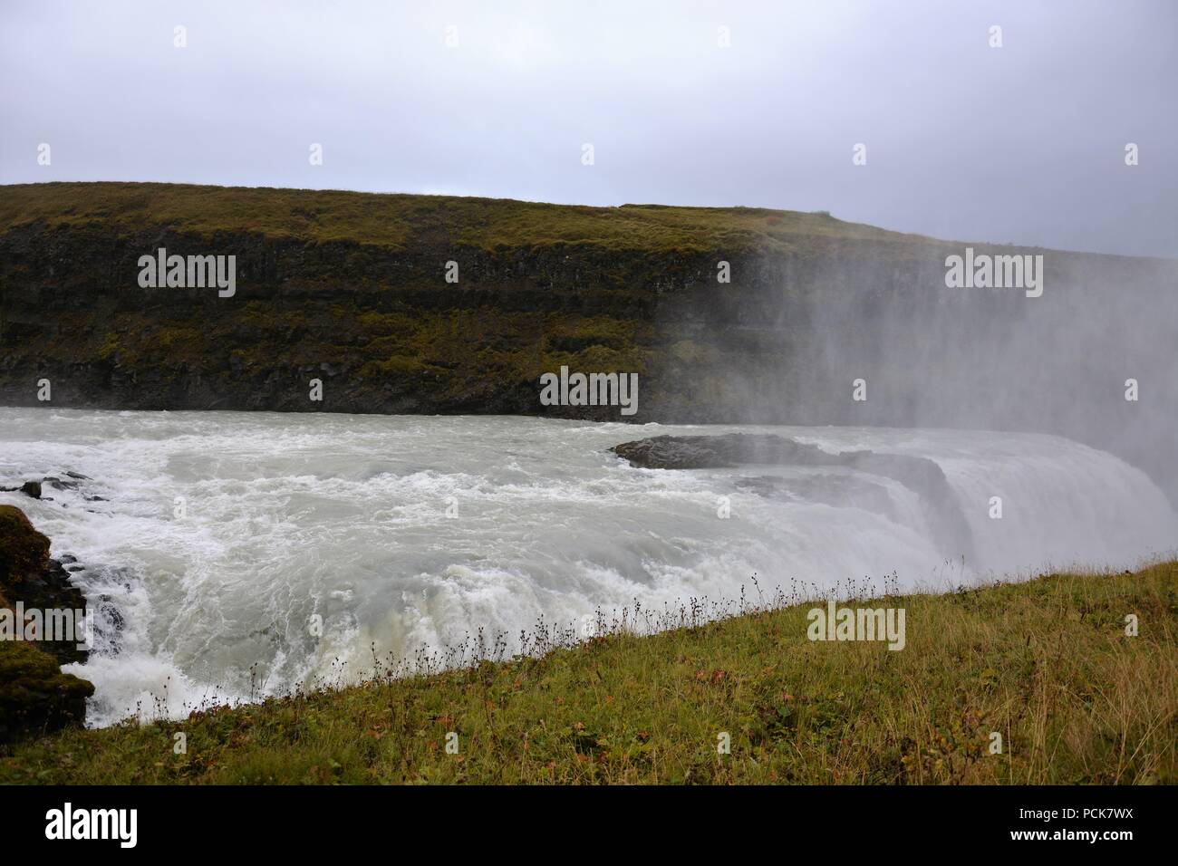 Fall gullfoss hi-res stock photography and images - Alamy