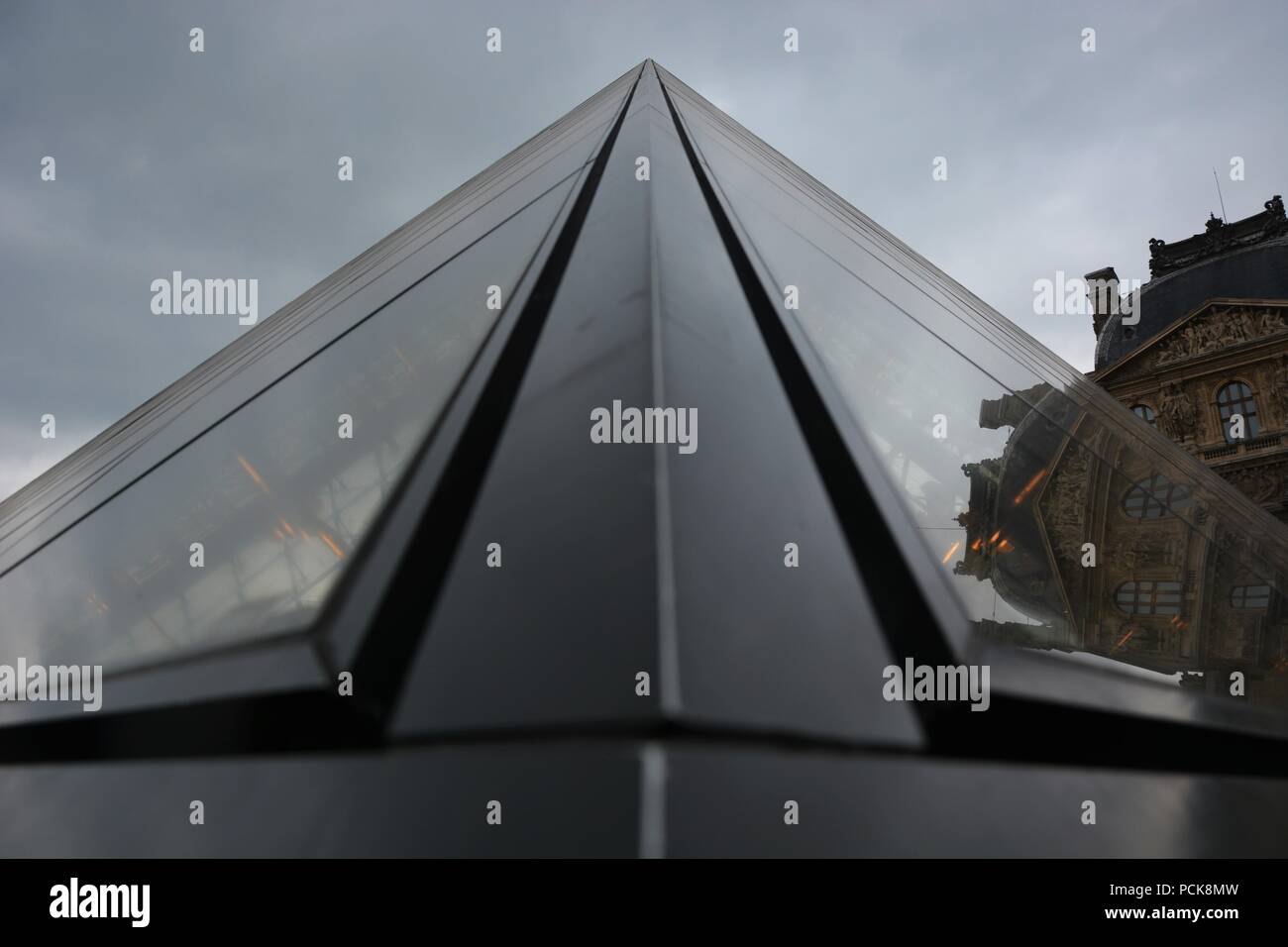 Perrault’s Colonnade Square and the Louvre Museum Stock Photo - Alamy