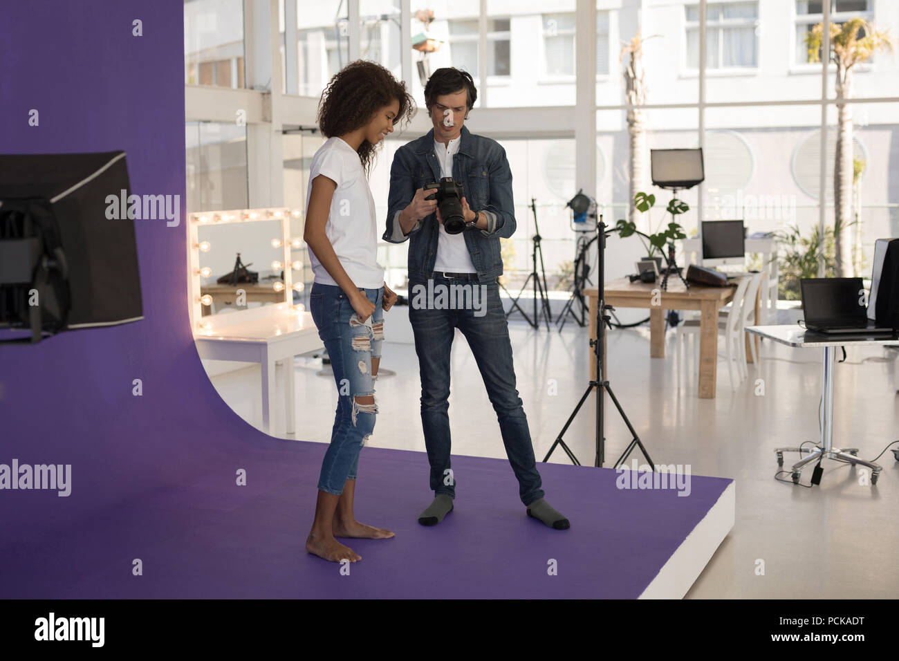 Model of camera hi-res stock photography and images - Alamy