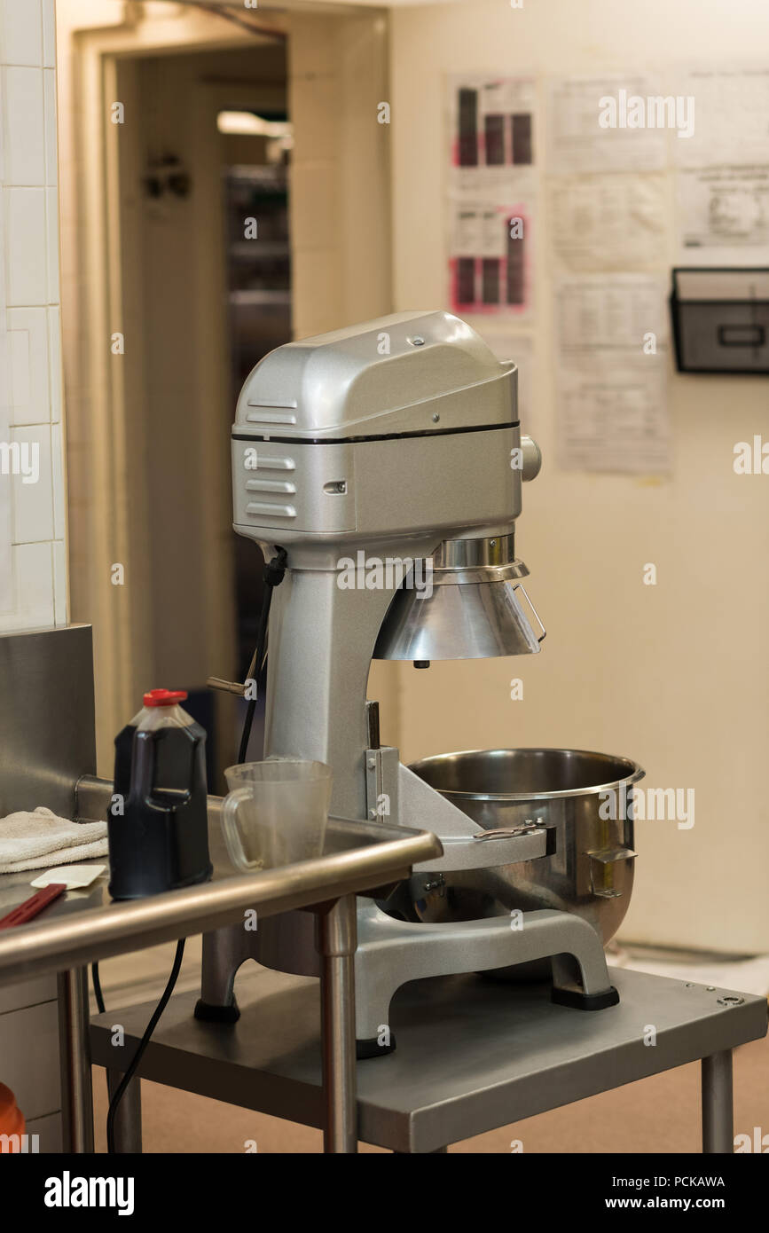 Whisking machine hi-res stock photography and images - Alamy