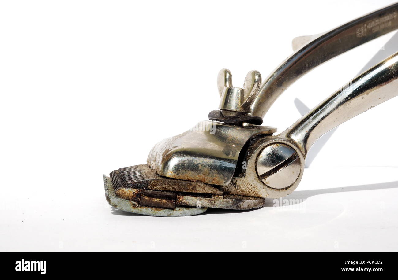 Manual cut hi-res stock photography and images - Alamy